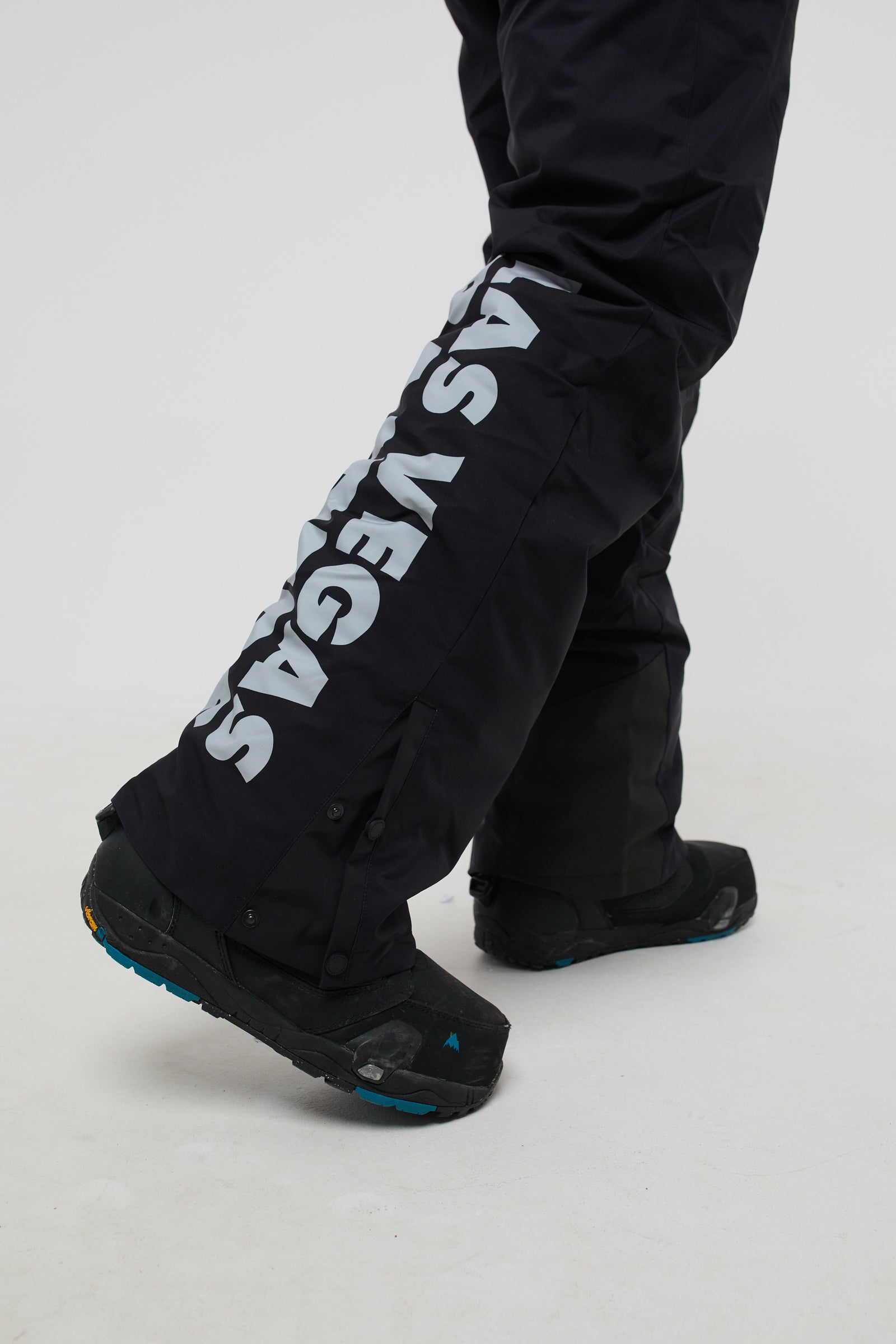 Las Vegas Raiders Ski Suit | Snow Suit - OOSC Clothing