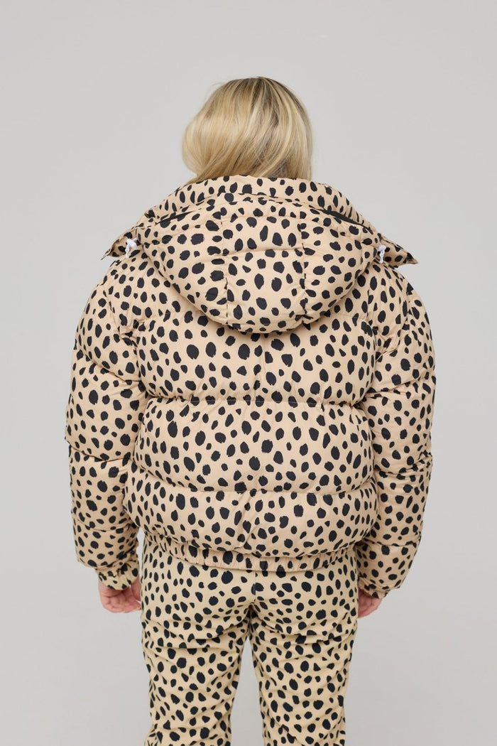 Chic Puffer Jacket - Cheetah – OOSC Clothing